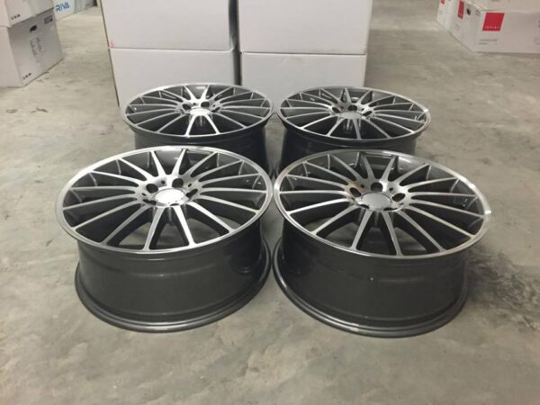 19″ C63 AMG Multi Spoke Style Wheels – Gun Metal / Machined Face – CMWheels