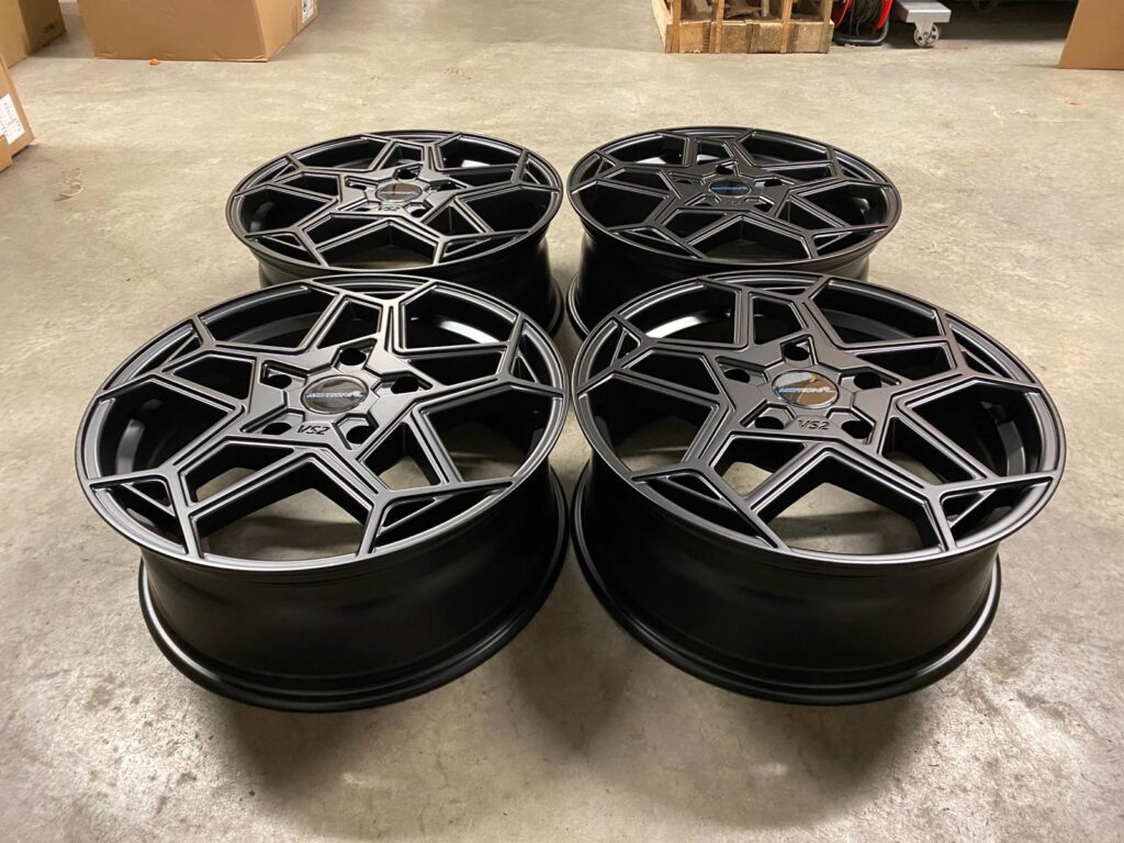 20″ Motion R VS2 Wheels – Satin Black – CMWheels