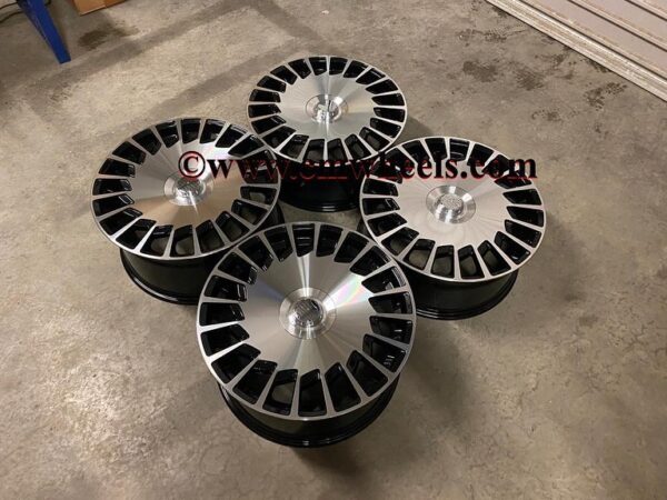 19″ Maybach Style Wheels – Gloss Black / Machined Face – CMWheels