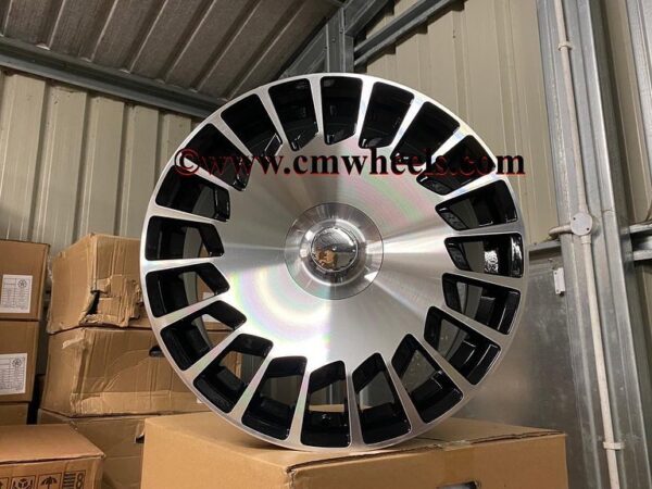 19″ Maybach Style Wheels – Gloss Black / Machined Face – CMWheels