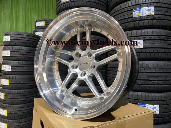 18″ Strom DS-05 Wheels – Hyper Silver Machined Dish (Silver Rivets ...