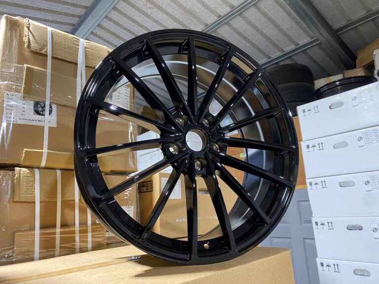 19″ VW Scottsdale Clubsport Style Wheels – Gloss Black – CMWheels